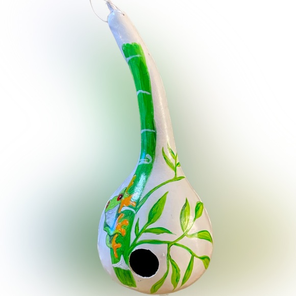 Hand Crafted | Accents | Hand Crafted Painted Green Tree Frog Tan Dry ...